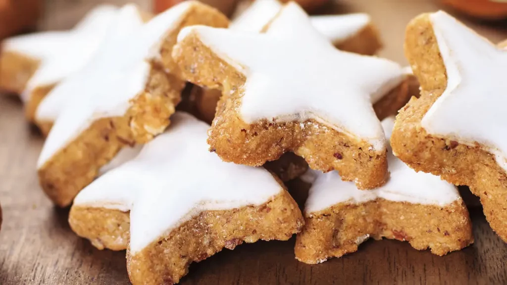 Biscuits de Noël à la Cannelle : Délice Épicé